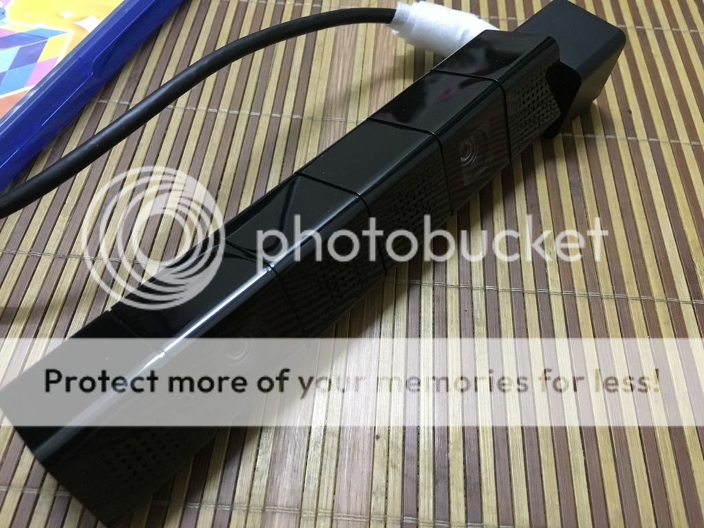 [WTS] used PS4 Camera and JUST DANCE 2016