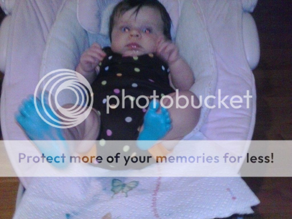 BLUE POOP!! *pic* | BabyCenter